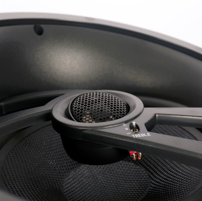 E-IC8 – XTZ ELIASSON